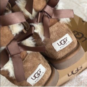 UGG | Shoes | Authentic Uggs | Poshmark